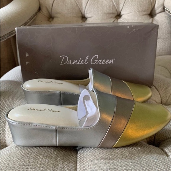 Daniel Green | Shoes | Daniel Green Mules | Poshmark